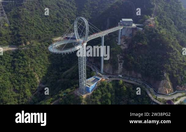 The glass bridge of Huangtengxia in China, also called the "Heavenly ...