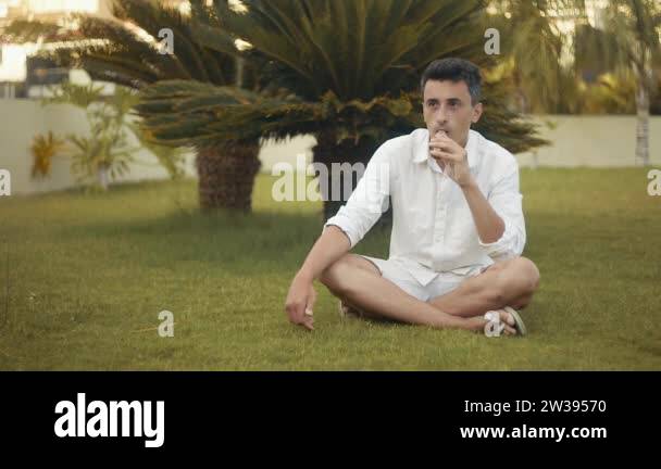 Vaping danger Stock Videos & Footage - HD and 4K Video Clips - Alamy