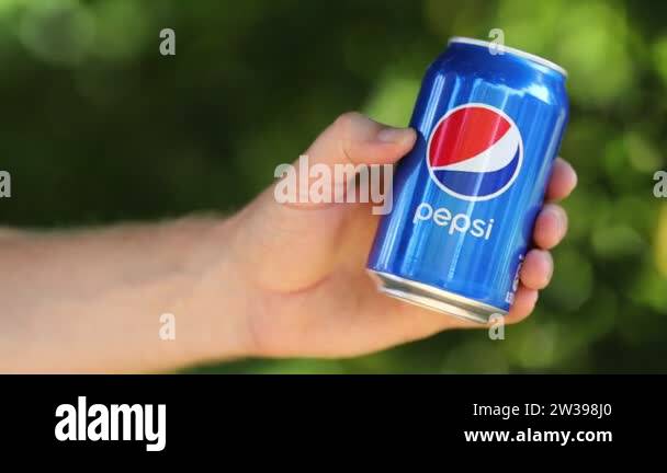 Pepsi drink display Stock Videos & Footage - HD and 4K Video Clips - Alamy