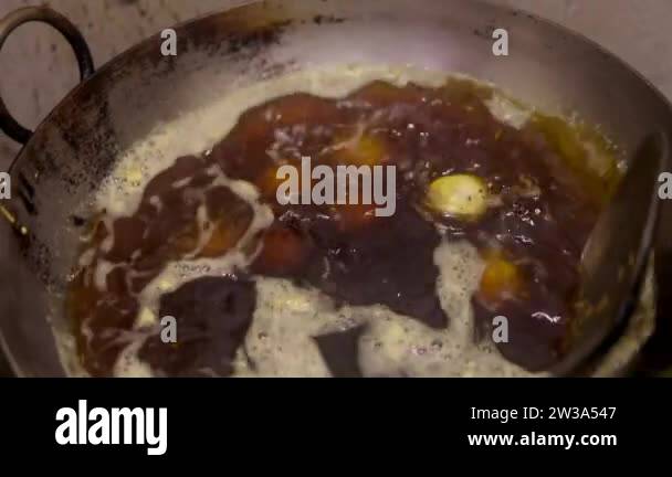 Vada pav wada indian Stock Videos & Footage - HD and 4K Video Clips - Alamy