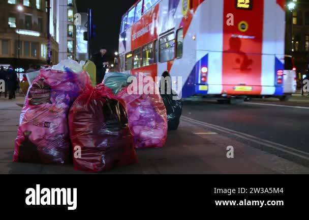 Collection buses Stock Videos & Footage - HD and 4K Video Clips - Alamy
