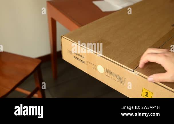 Ikea packaging Stock Videos & Footage - HD and 4K Video Clips - Alamy