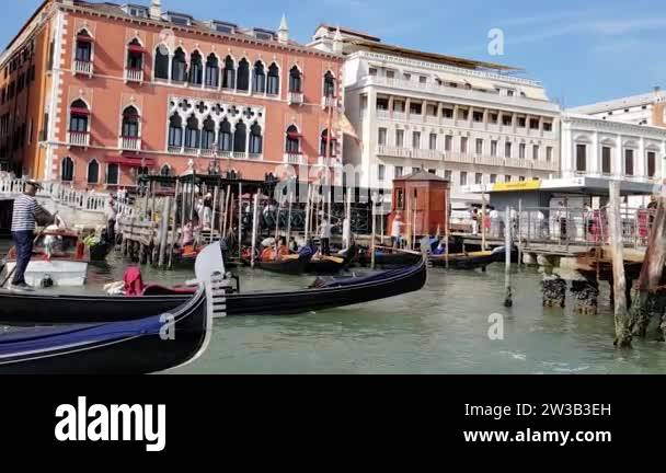 Pier Of Gondolas In The Grand Canal Stock Videos And Footage Hd And 4k