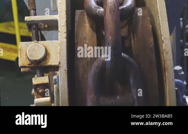 How ship anchor works Stock Videos & Footage - HD and 4K Video Clips ...