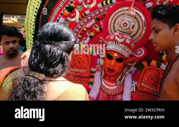 Theyyam perform during temple festival in Payyanur, Kerala, India Stock ...