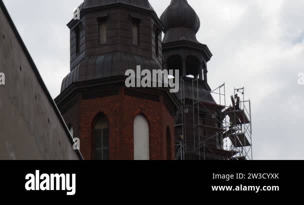 Man on scaffold tower Stock Videos & Footage - HD and 4K Video Clips ...