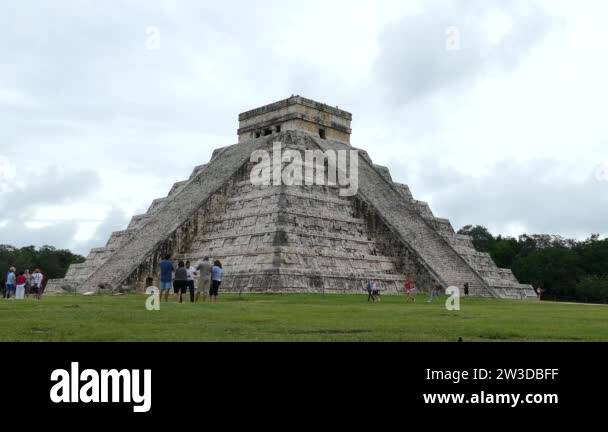 Myan pyramid Stock Videos & Footage - HD and 4K Video Clips - Alamy