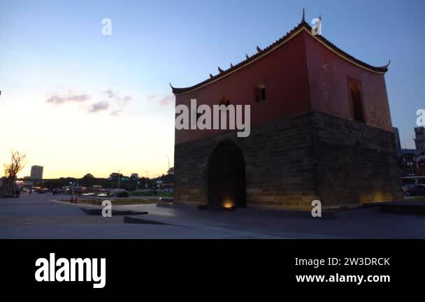 Taipei, Taiwan-08 August, 2017: 4K Historical Taipei North Gate at ...