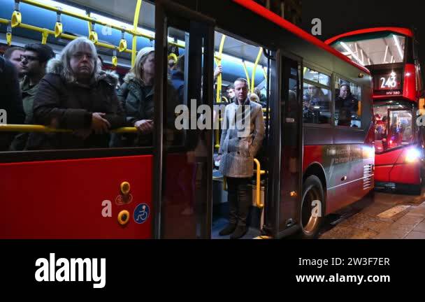 Night bus london commuters Stock Videos & Footage - HD and 4K Video ...