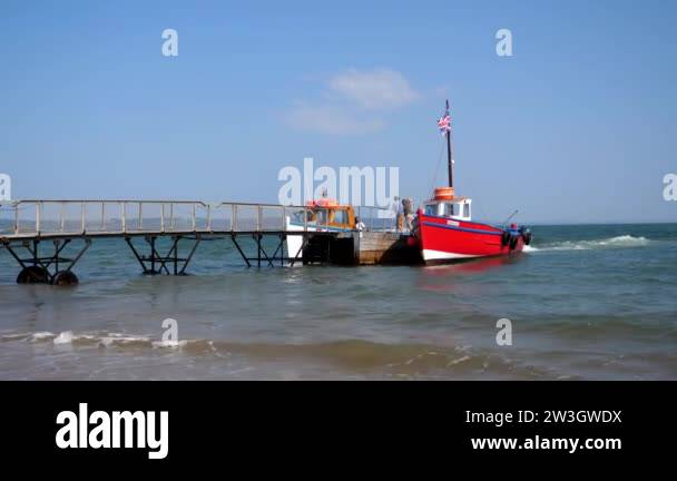 Tenby pier Stock Videos & Footage - HD and 4K Video Clips - Alamy