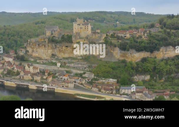 Beynac Castle is one of the best-preserved and most renowned of the ...