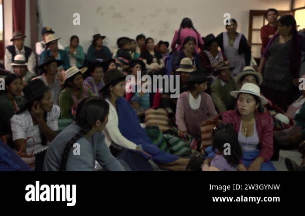 Group peruvian quechua indigenous Stock Videos & Footage - HD and 4K ...