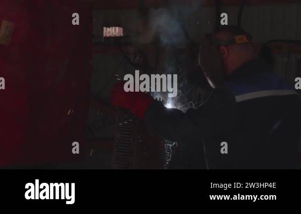 Circular iron structure Stock Videos & Footage - HD and 4K Video Clips ...