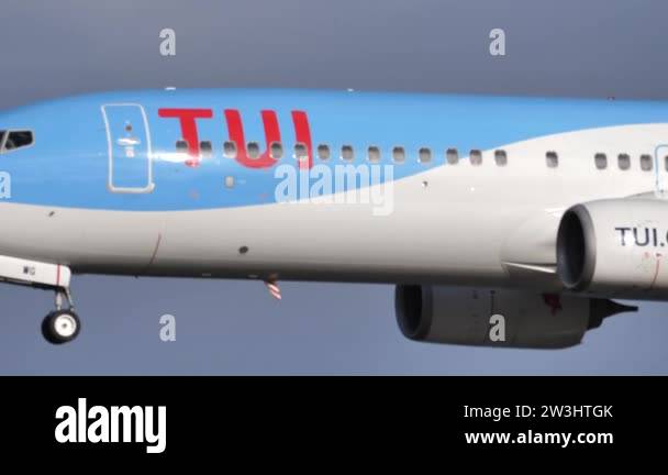 Cockpit and fuselage of the landing Boeing 737-800 NG G-TAWG TUI ...