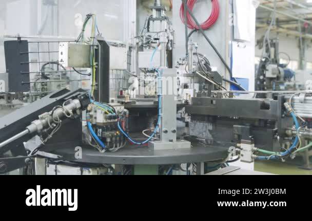 Automated assembly line for metal parts in the automotive industry ...