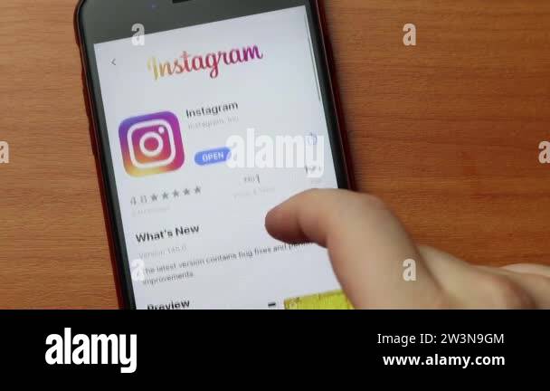 Instagram logo hand screen Stock Videos & Footage - HD and 4K Video ...