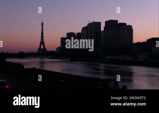 Quayside tower Stock Videos & Footage - HD and 4K Video Clips - Alamy