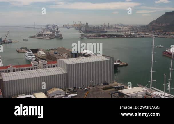 Torre altamar Stock Videos & Footage - HD and 4K Video Clips - Alamy