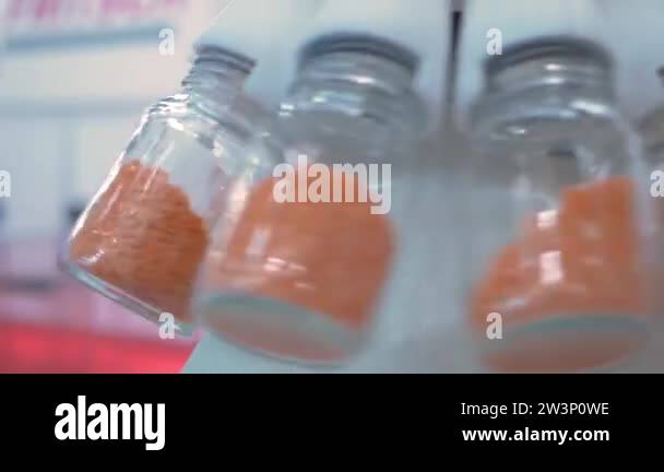 Rotary sample divider for analytical measurement of solid materials ...