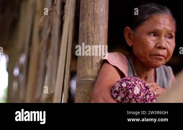 Myanmar slums Stock Videos & Footage - HD and 4K Video Clips - Alamy