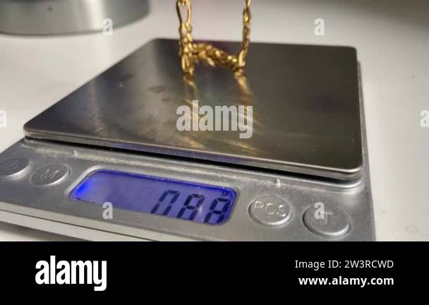 Scrap shops Stock Videos & Footage - HD and 4K Video Clips - Alamy