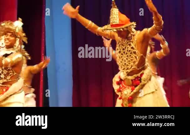 Ves Natuma dance Kandyan Dancers Sri Lanka Stock Video Footage - Alamy