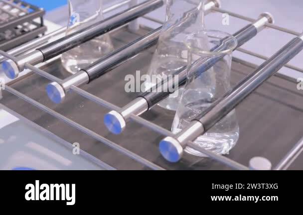 Orbital shaker for mixing, shaking, blending biological samples in ...