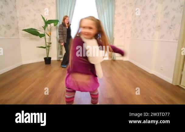Girl spinning room Stock Videos & Footage - HD and 4K Video Clips - Alamy