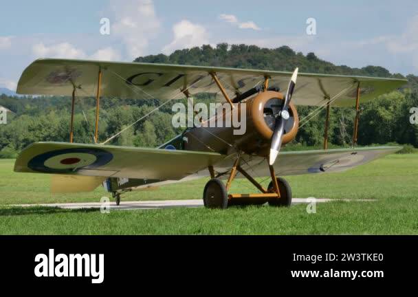Sopwith Camel British First World War british vintage biplane fighter ...