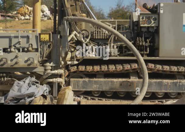 Boring rig Stock Videos & Footage - HD and 4K Video Clips - Alamy