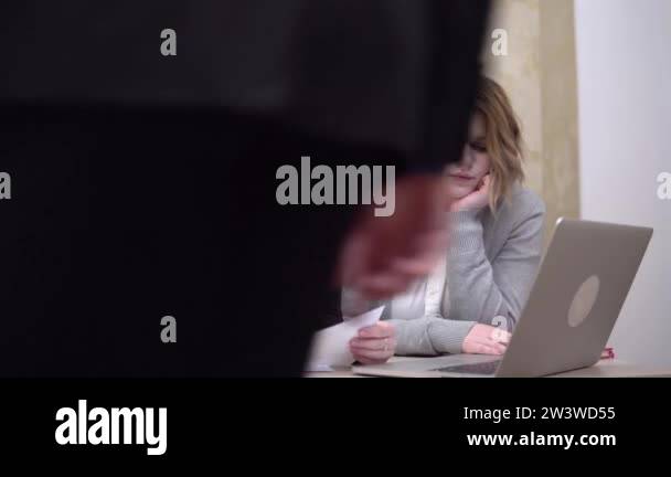 Employee boss argue Stock Videos & Footage - HD and 4K Video Clips - Alamy