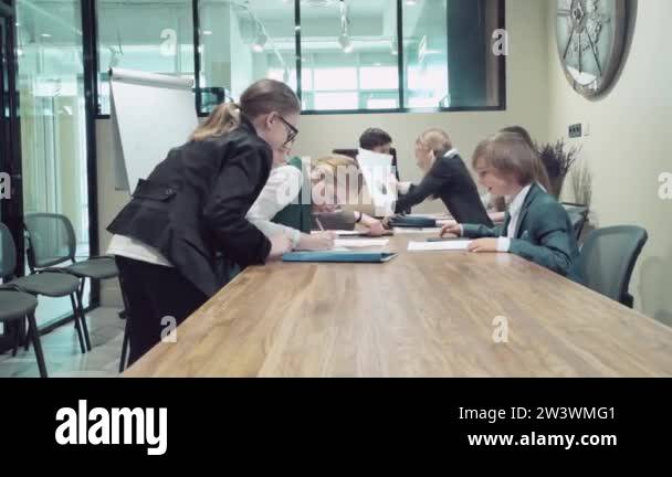 Work processes Stock Videos & Footage - HD and 4K Video Clips - Alamy