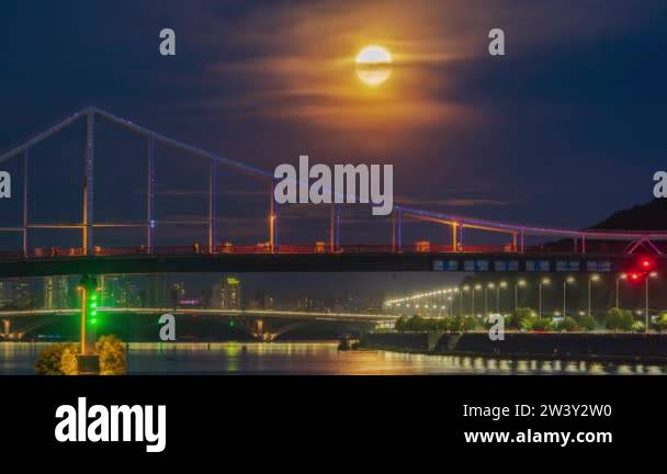 Moon bridges Stock Videos & Footage - HD and 4K Video Clips - Alamy