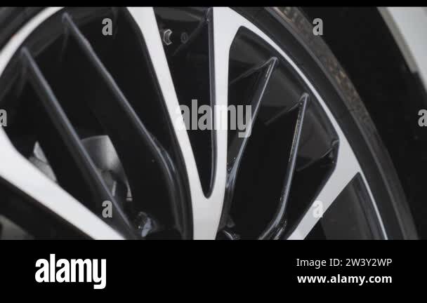 Rim disk Stock Videos & Footage - HD and 4K Video Clips - Alamy