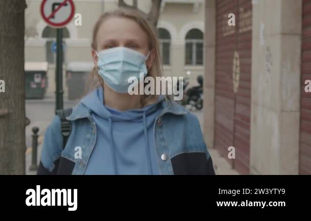 Bite mask Stock Videos & Footage - HD and 4K Video Clips - Alamy