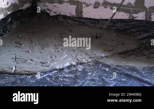 Liquid insulation Stock Videos & Footage - HD and 4K Video Clips - Alamy
