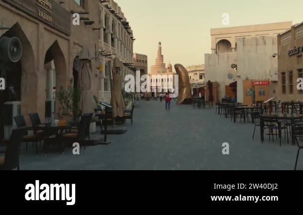 Doha qatar al fanar building Stock Videos & Footage - HD and 4K Video ...