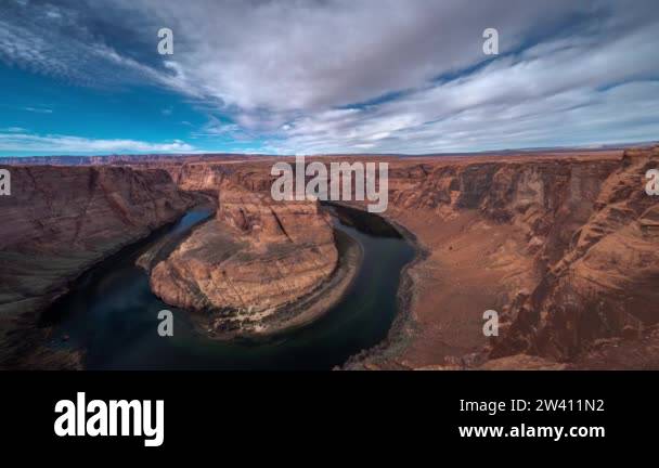 Beautiful panning time lapse of the infamous Horseshoe Bend on the ...