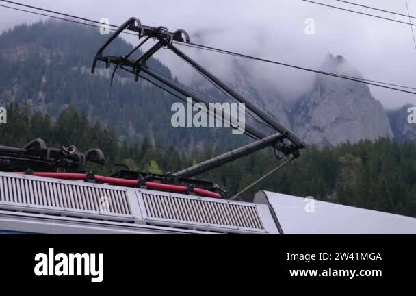 Train pantograph Stock Videos & Footage - HD and 4K Video Clips - Alamy