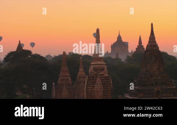 Bagan at sunset Stock Videos & Footage - HD and 4K Video Clips - Alamy