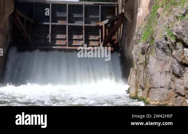 Open sluice gate gates Stock Videos & Footage - HD and 4K Video Clips ...