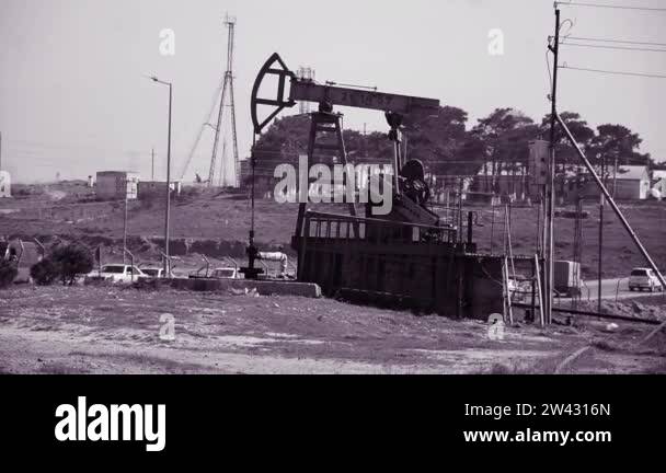 pump drilling rig. Mining of oil and gas. The oil price is increasing ...