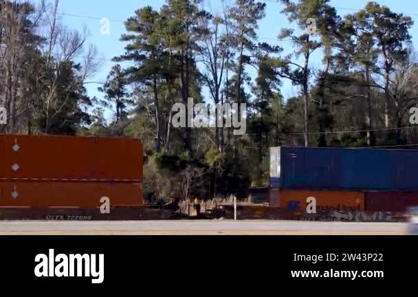 Train tree Stock Videos & Footage - HD and 4K Video Clips - Alamy