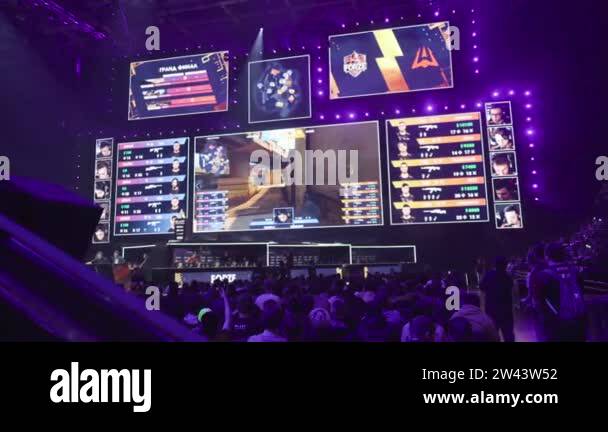 MOSCOW - 14 SEPTEMBER 2019: esports gaming event. Big crowd on a ...
