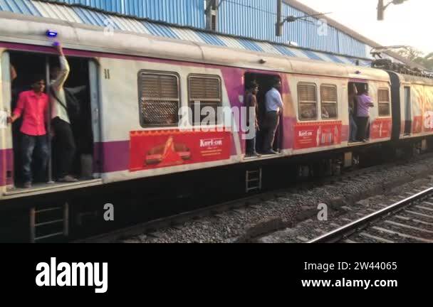 Live railway track Stock Videos & Footage - HD and 4K Video Clips - Alamy