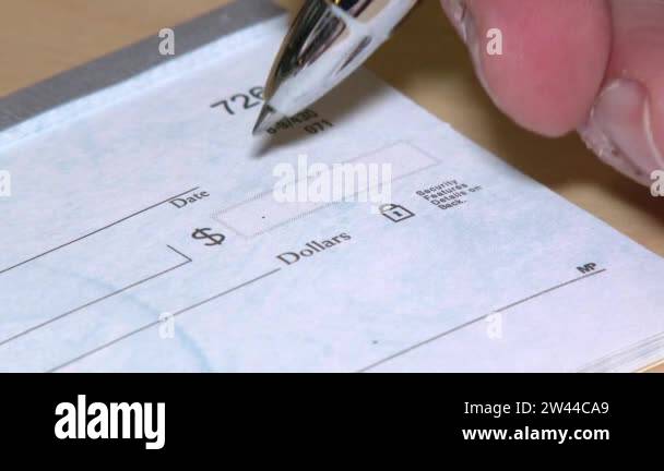 100 check Stock Videos & Footage - HD and 4K Video Clips - Alamy