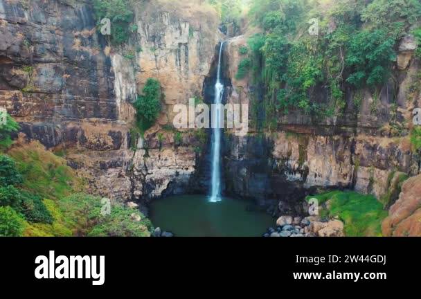 Plunge basin Stock Videos & Footage - HD and 4K Video Clips - Alamy