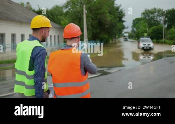 Flooding catastrophy heavy devastation Stock Videos & Footage - HD and ...