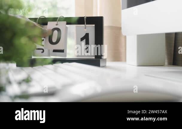 minimal calendar beginning new year Jan 01 on white office table Stock ...