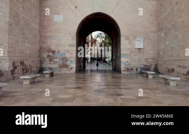 Famous gate Stock Videos & Footage - HD and 4K Video Clips - Alamy